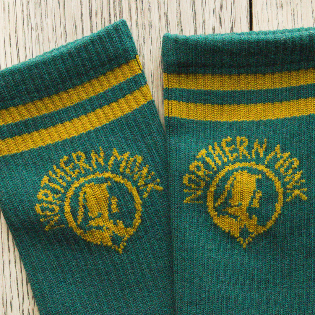 CHRISTMAS BEER JUMPERS AND SOCKS – Northern Monk